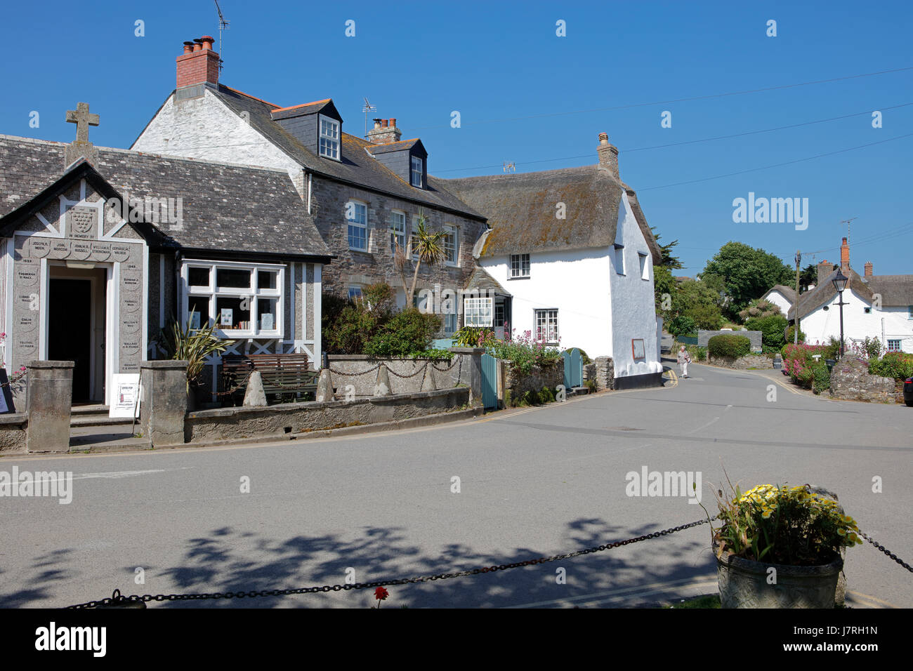 Crantock village hi-res stock photography and images - Alamy