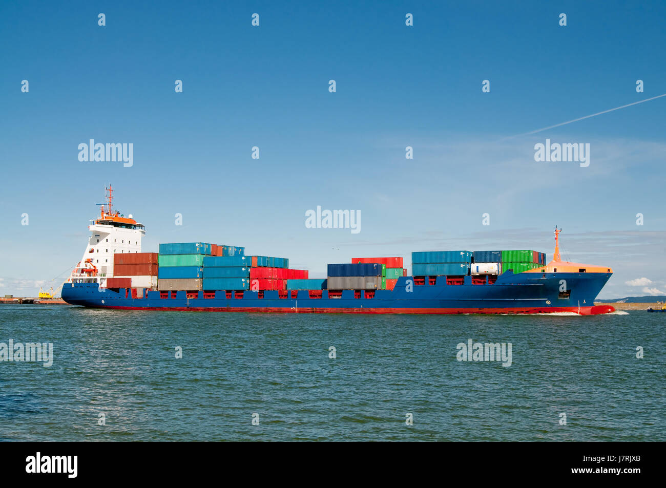 Ocean freight vessel hi-res stock photography and images - Alamy