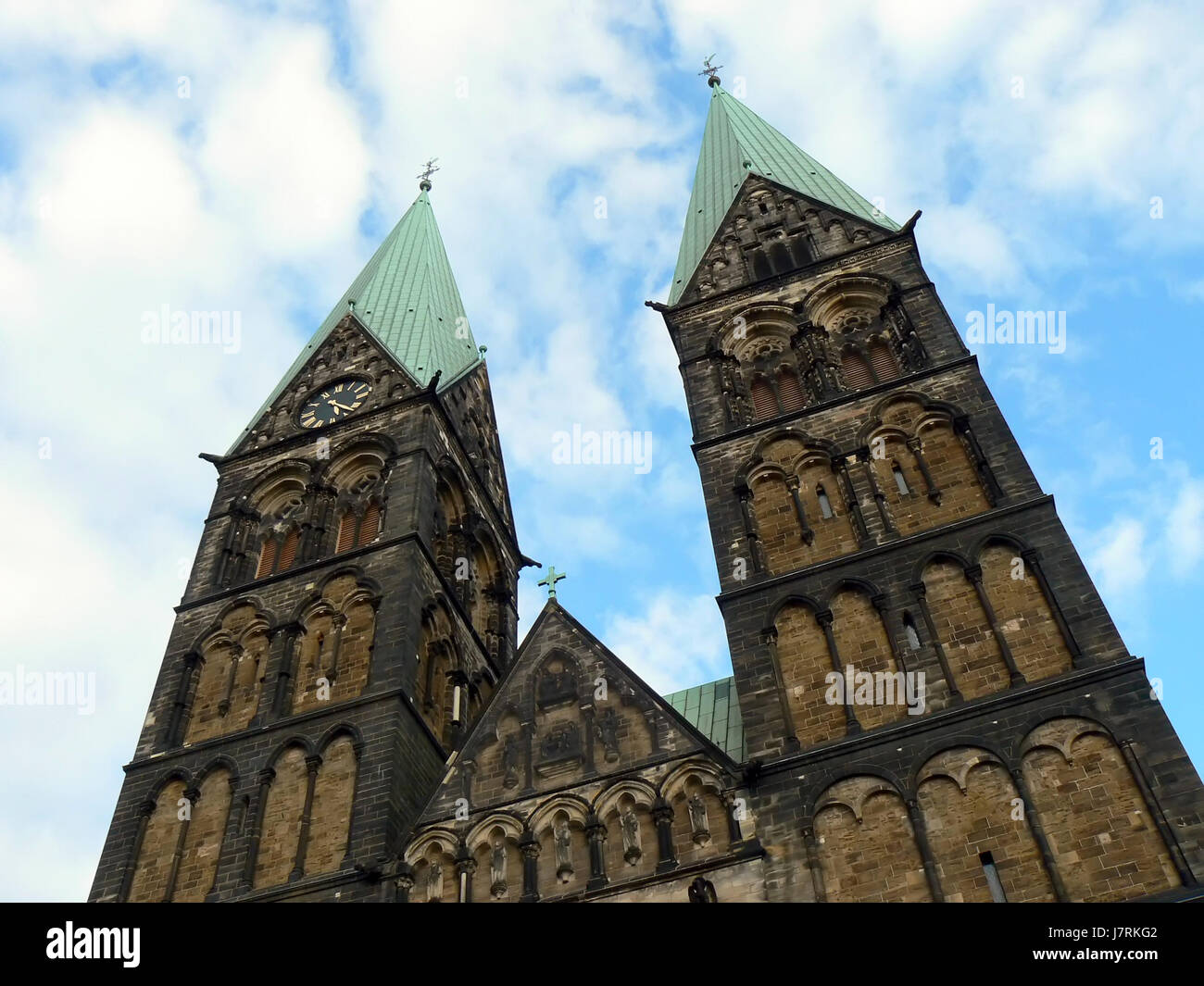 cathedral bremen emblem saint gothic big large enormous extreme ...