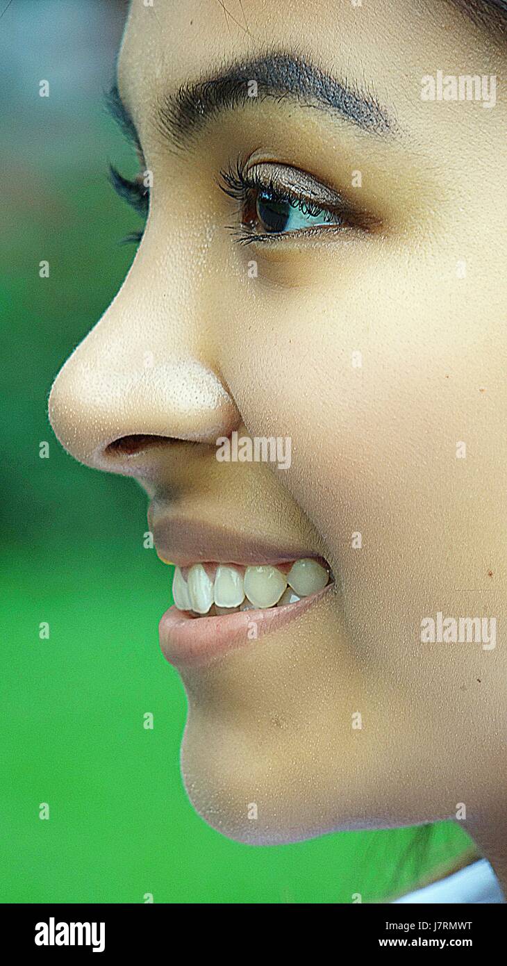 Face Of Youthful Peruvian Girl Stock Photo - Alamy