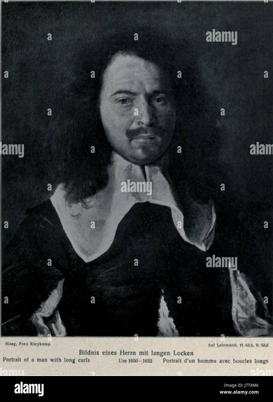 Man facing forward hi-res stock photography and images - Alamy