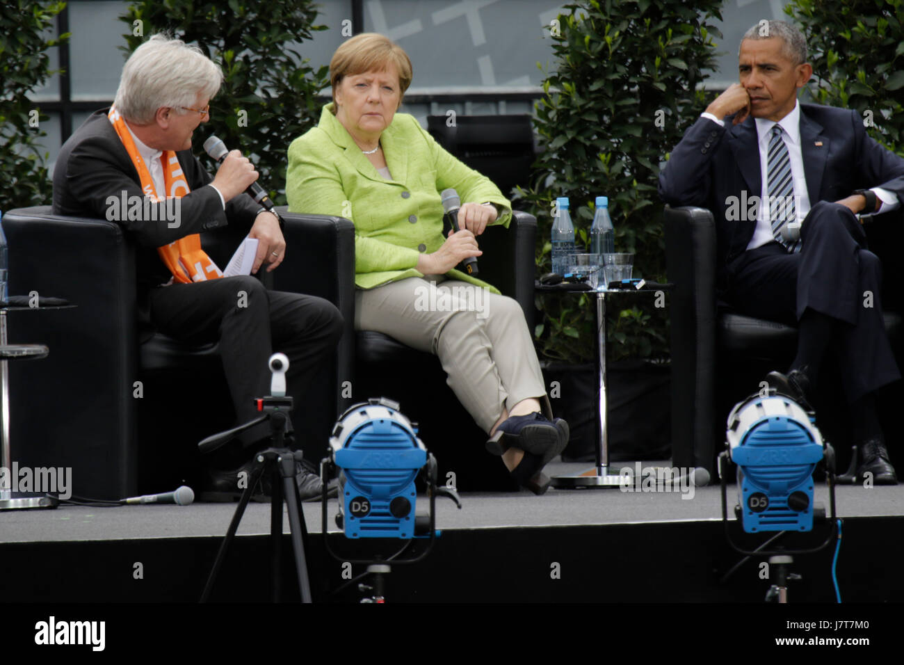 Angela bishop hi-res stock photography and images - Alamy