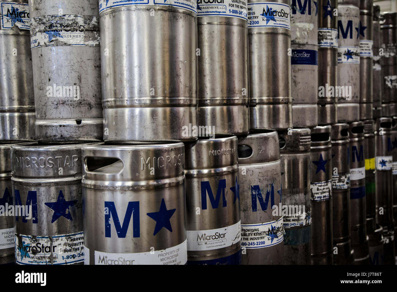 Brewery assembly line hi-res stock photography and images - Alamy