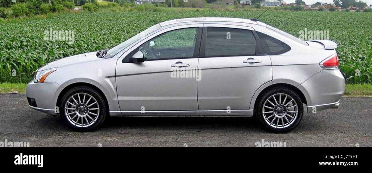 Ford focus sedan hi-res stock photography and images - Alamy