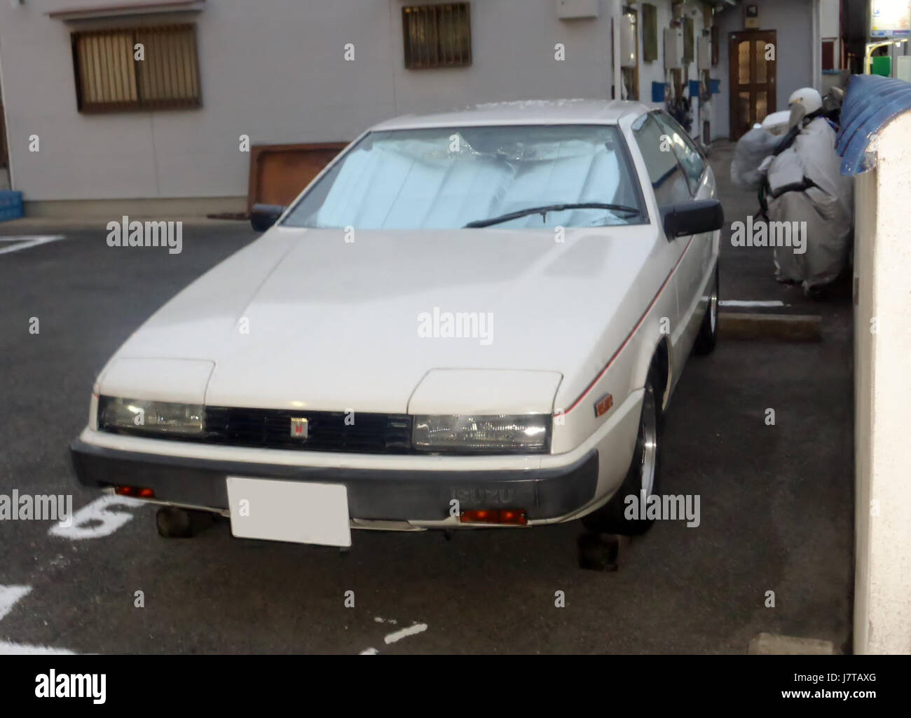 Isuzu piazza hi-res stock photography and images - Alamy
