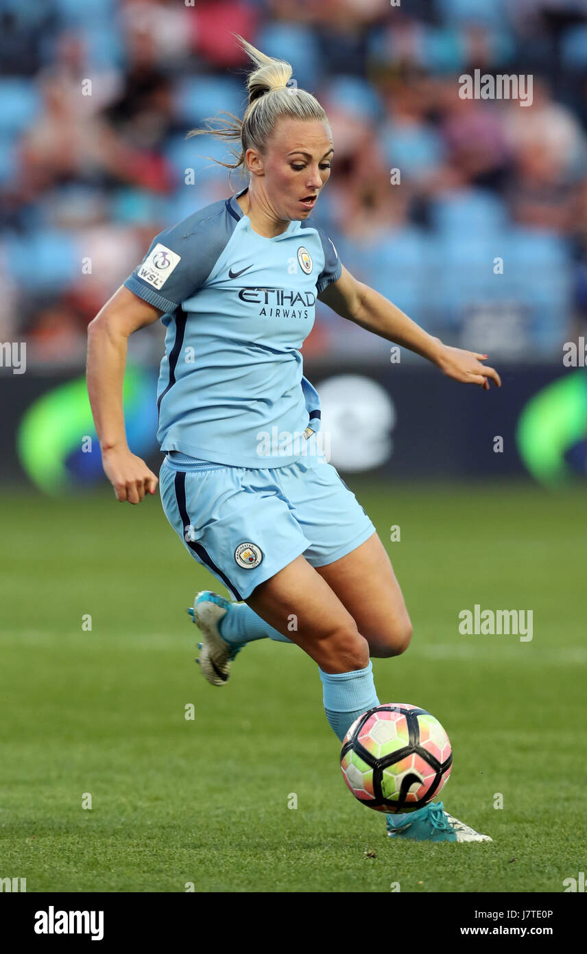 Women in football fa hi-res stock photography and images - Alamy