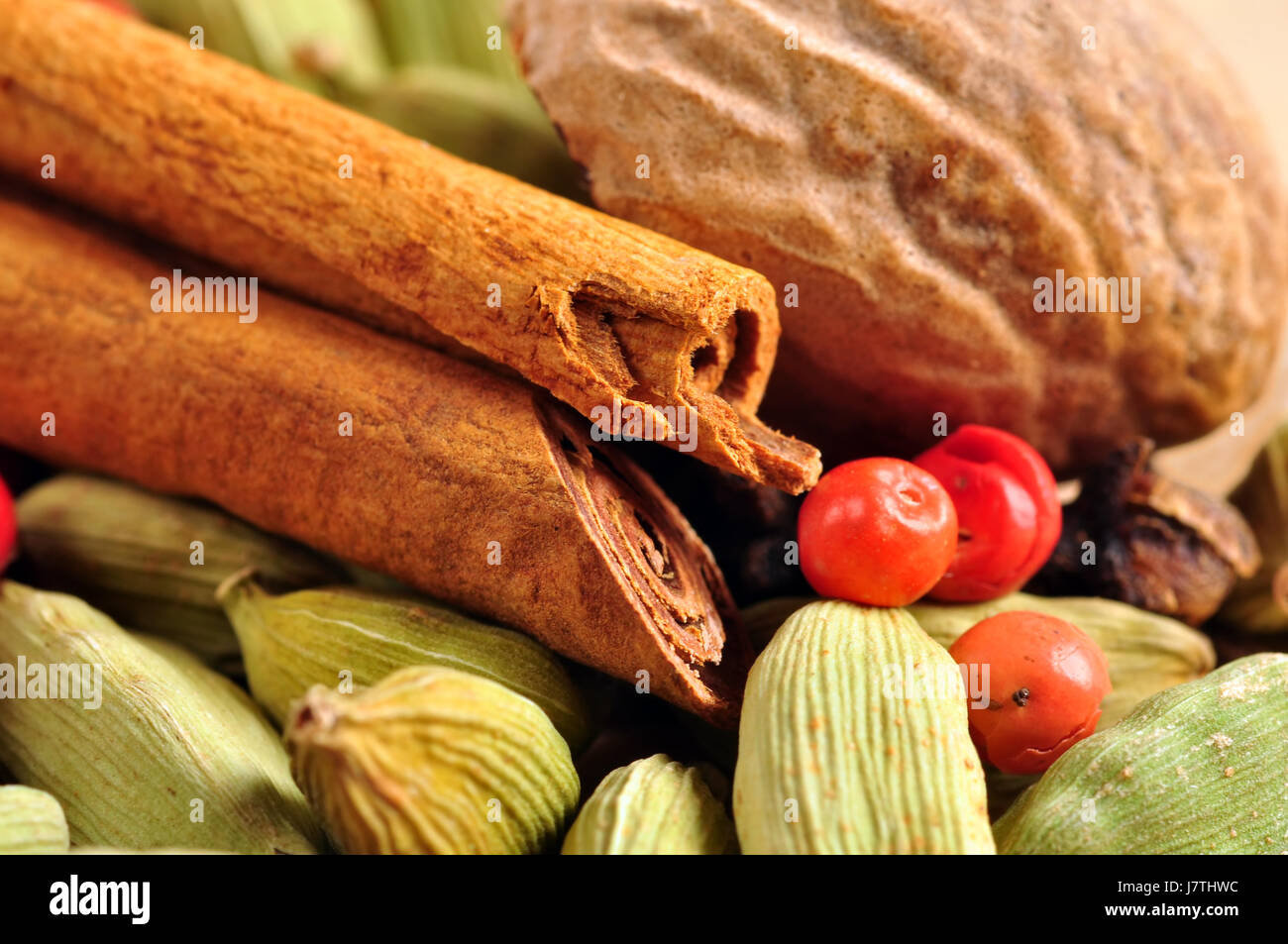 food aliment pepper spice flavor nutmeg cardamom cinamon cinnamon food ...