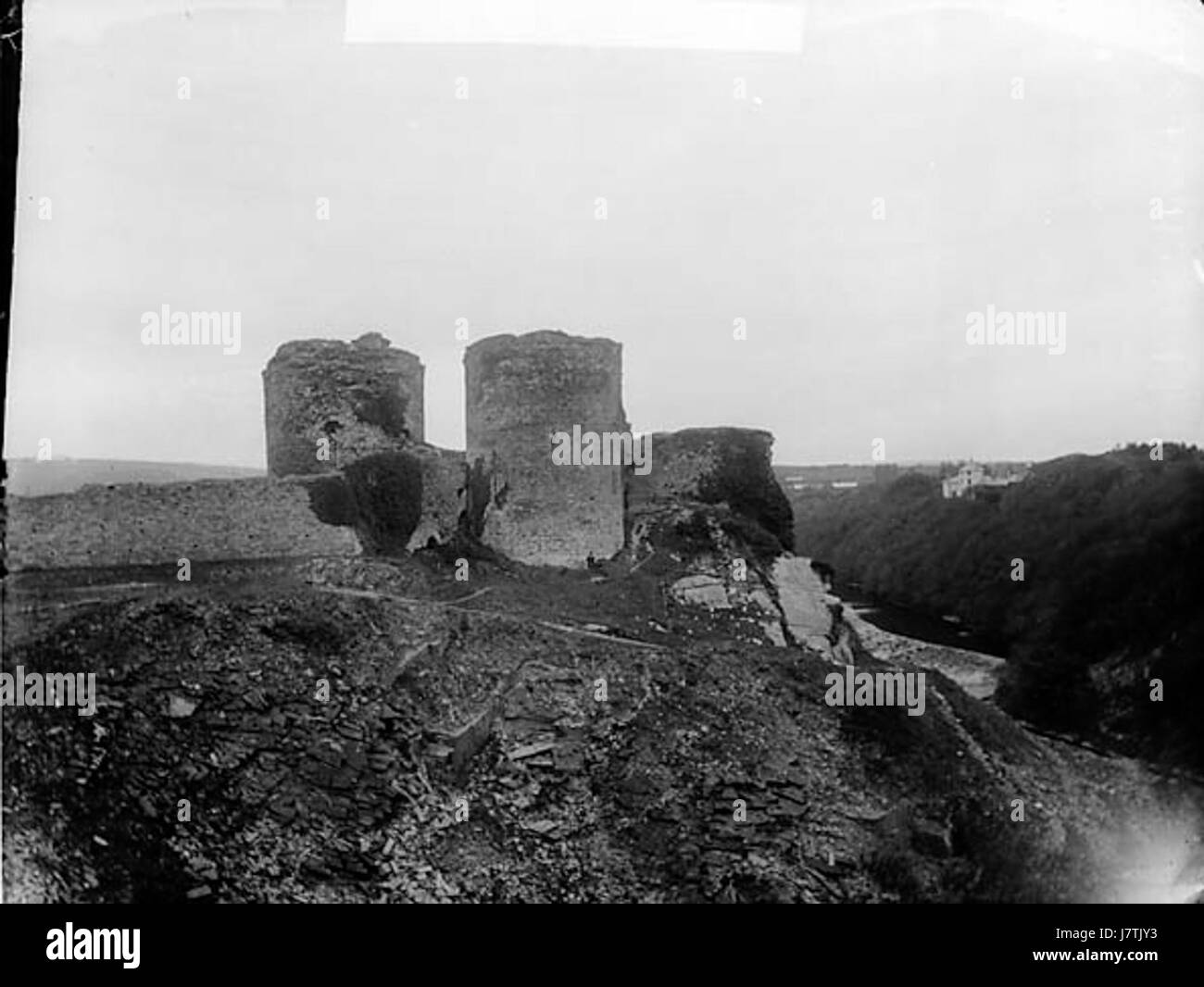 Cilgerran Castle High Resolution Stock Photography and Images - Alamy