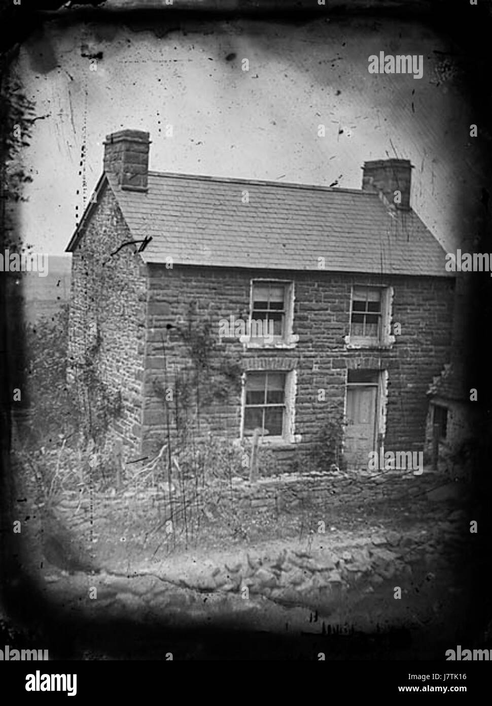 Painting a house drawing Black and White Stock Photos & Images - Alamy