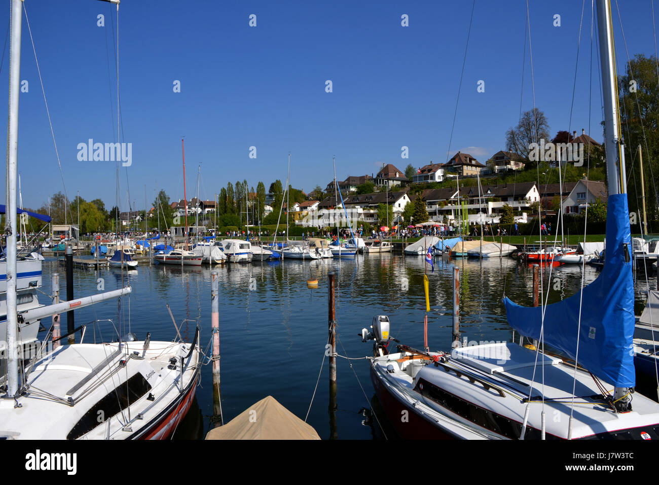 Embarkation point hi-res stock photography and images - Alamy