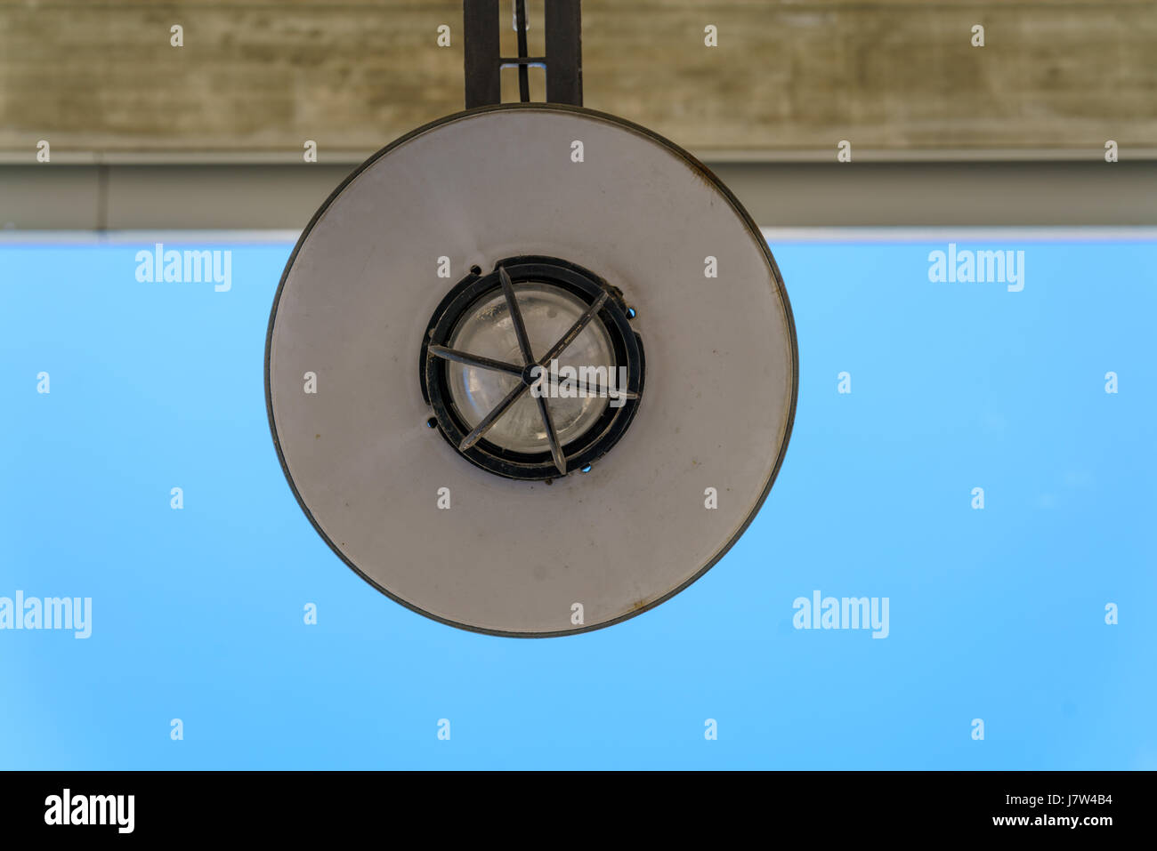 Lamp perspective hi-res stock photography and images - Alamy