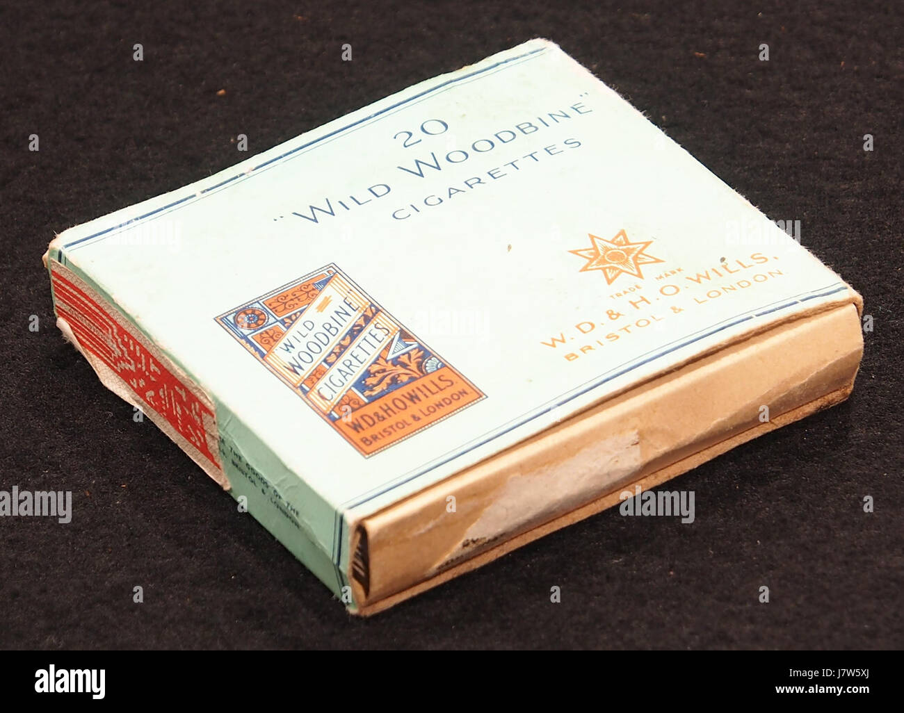Woodbine cigarettes hi-res stock photography and images - Alamy