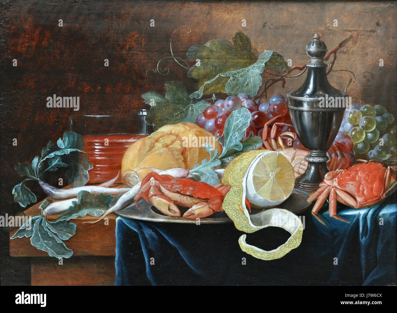 Still life with drapery hi-res stock photography and images - Alamy