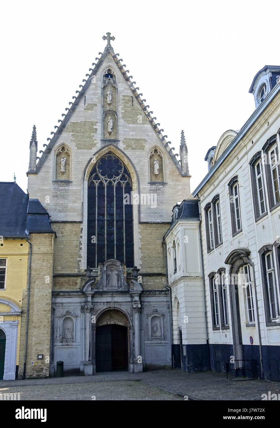 Belgian church facades hi-res stock photography and images - Alamy