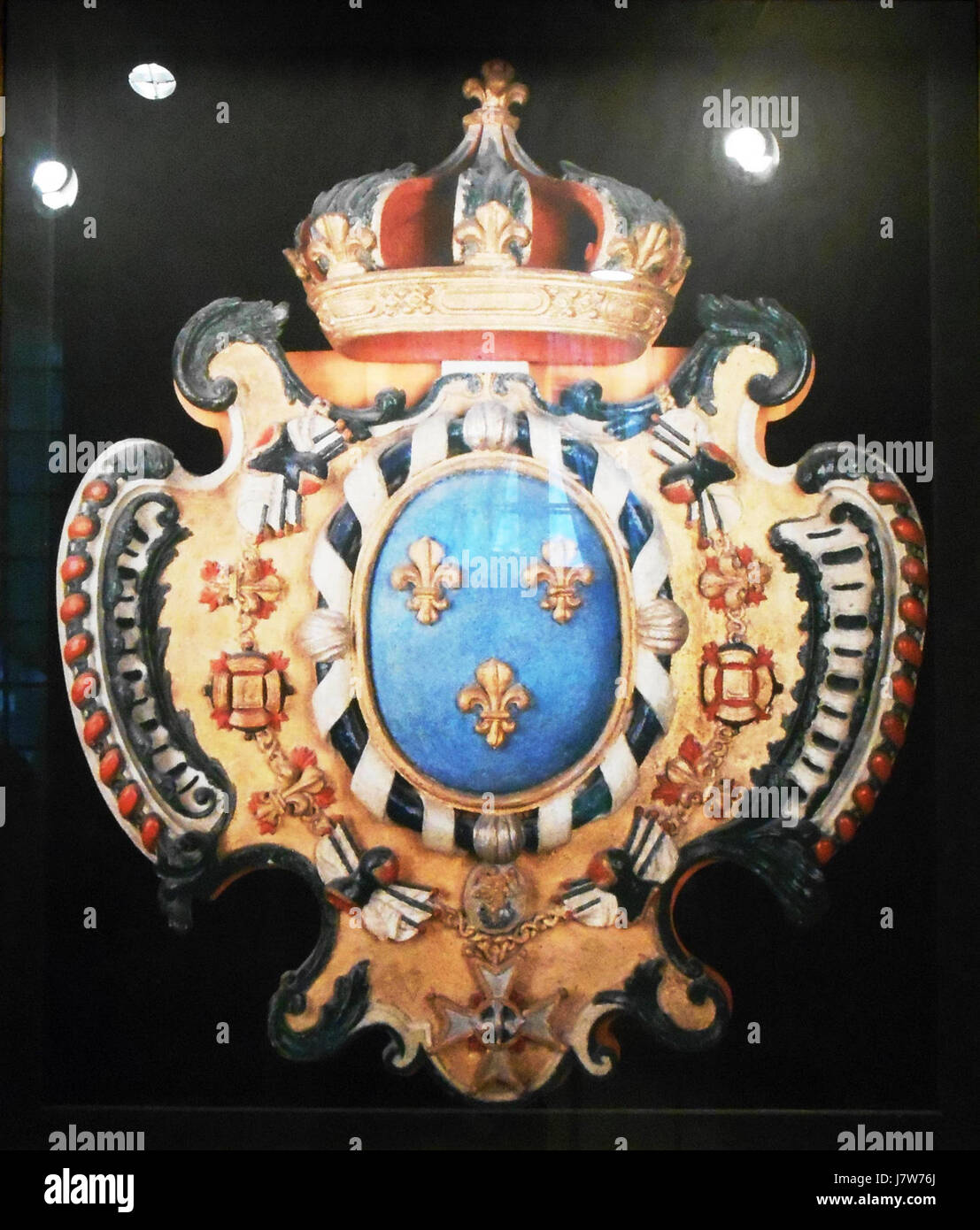 Royal arms of france hi-res stock photography and images - Alamy