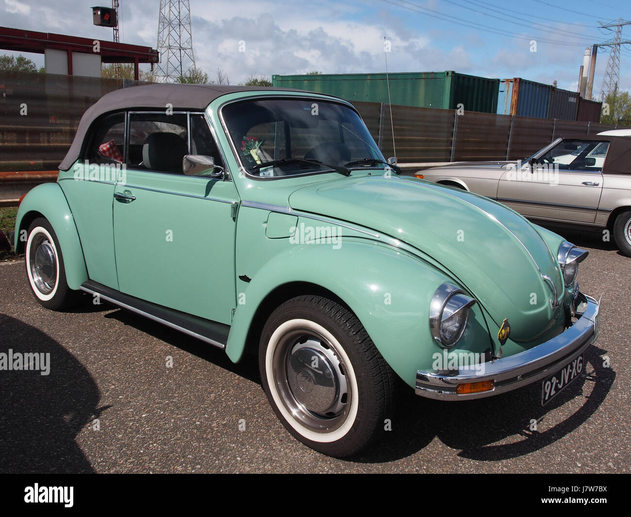 Volkswagen kever hi-res stock photography and images - Alamy