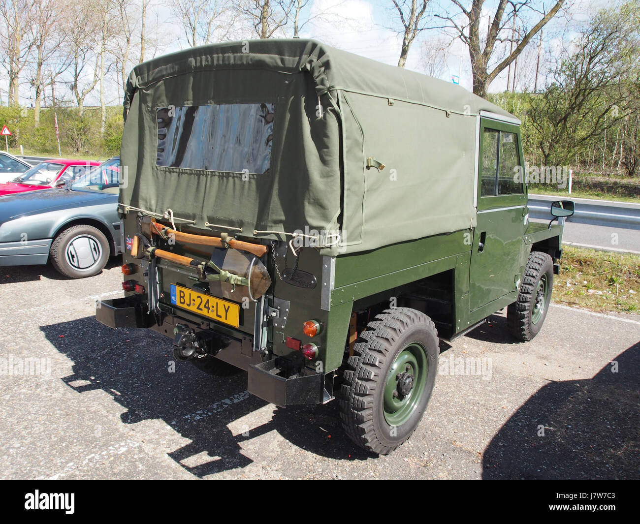 Rugged british land rover hi-res stock photography and images - Alamy