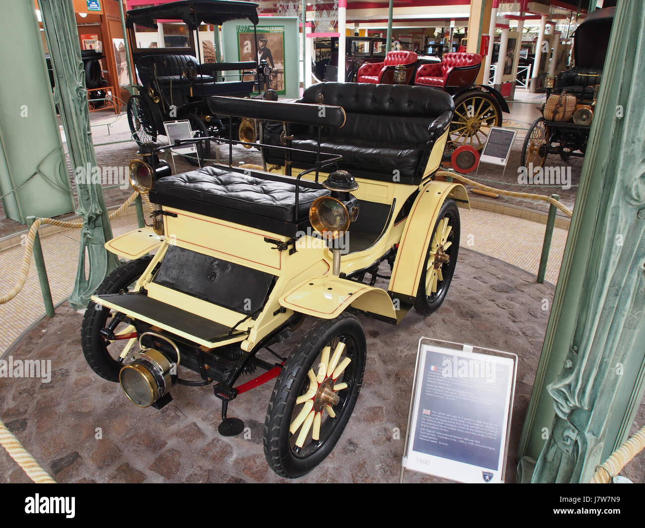 The 1899-1902 Peugeot Type 26 is a historical automobile with a 1056cc ...