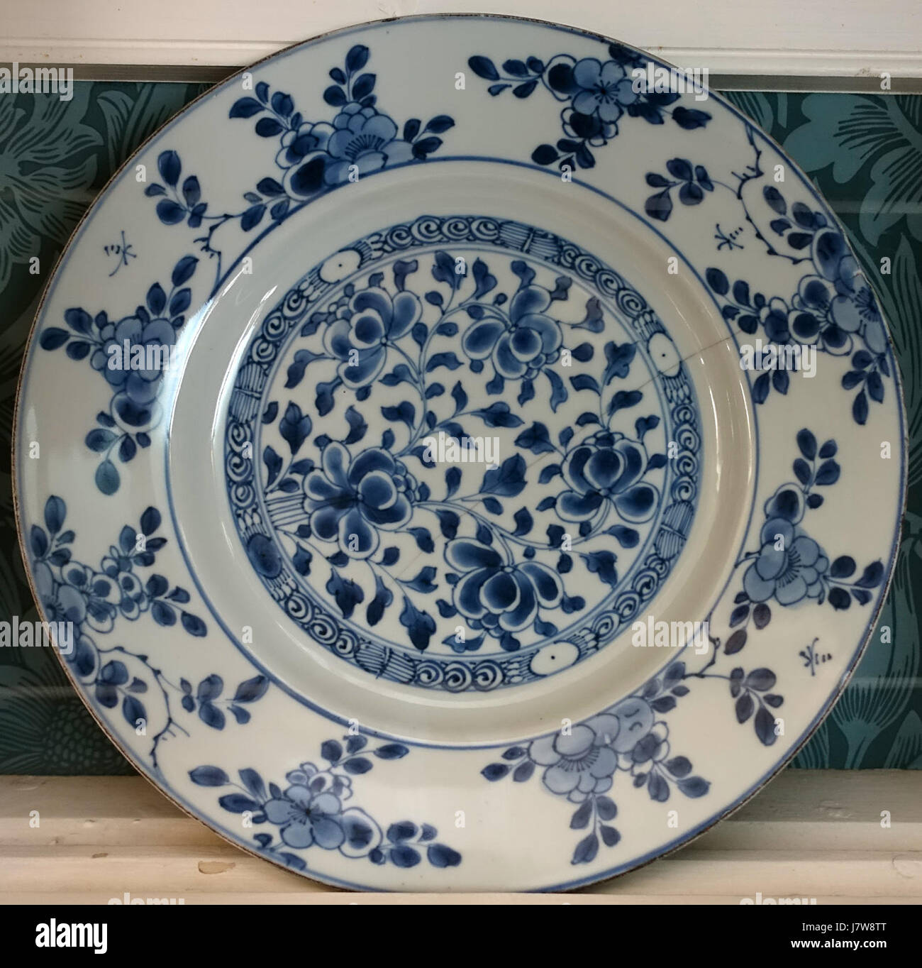 England pottery hi-res stock photography and images - Alamy