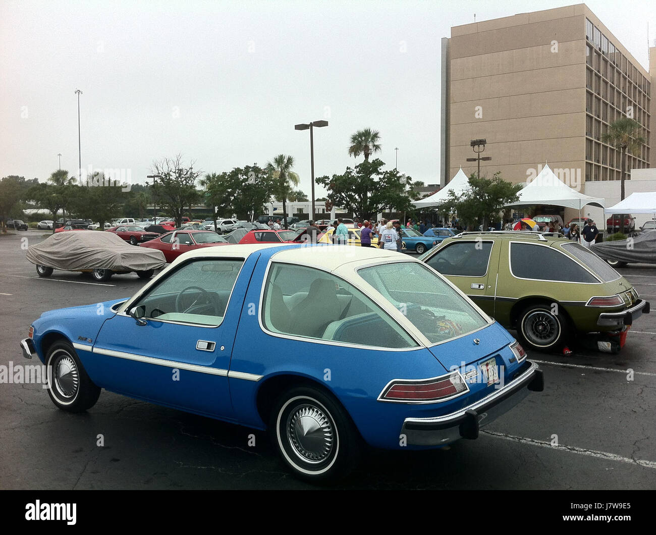 1976 AMC Pacer DL coupe blue white 2014 AMO NC 18 Stock Photo - Alamy