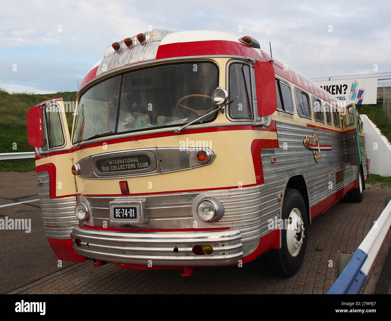 1950s coach hi-res stock photography and images - Alamy