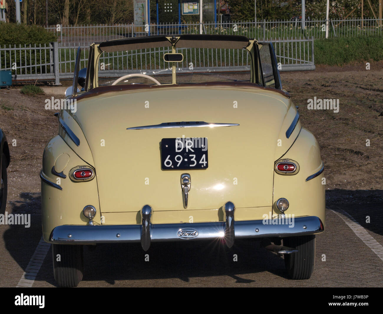 1947 car hi-res stock photography and images - Alamy