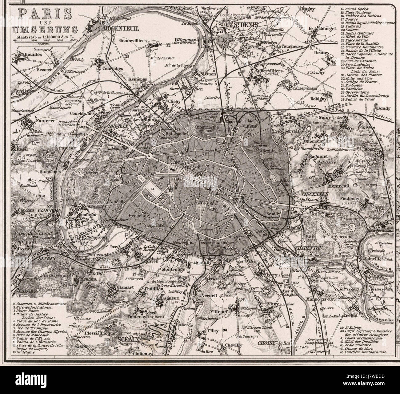 Detailed map of paris hi-res stock photography and images - Alamy