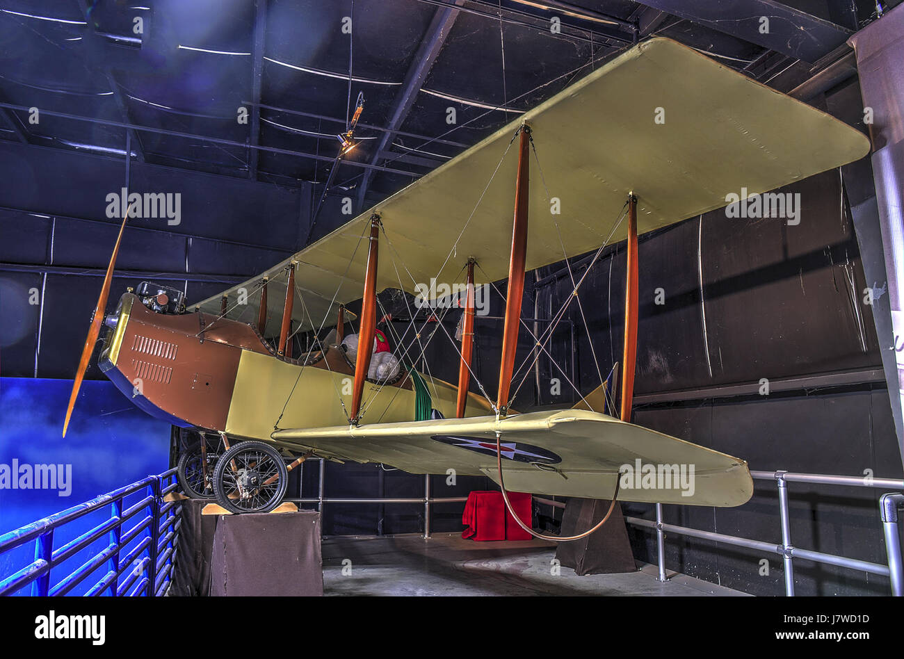 Jn4 hi-res stock photography and images - Alamy