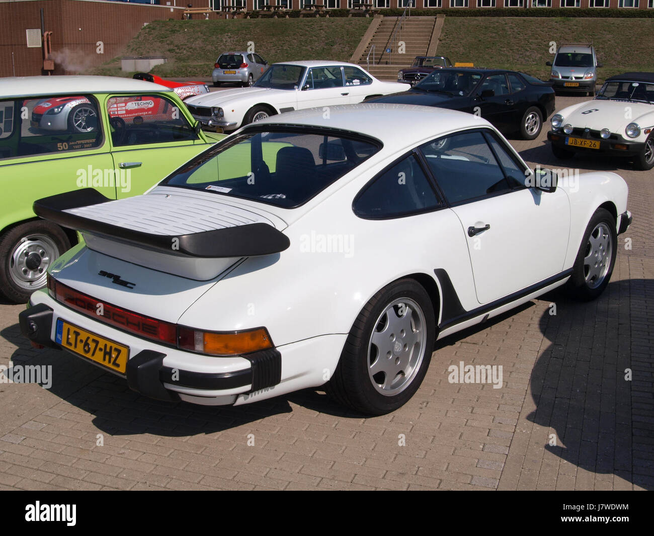 Porsche 911 sc hi-res stock photography and images - Alamy