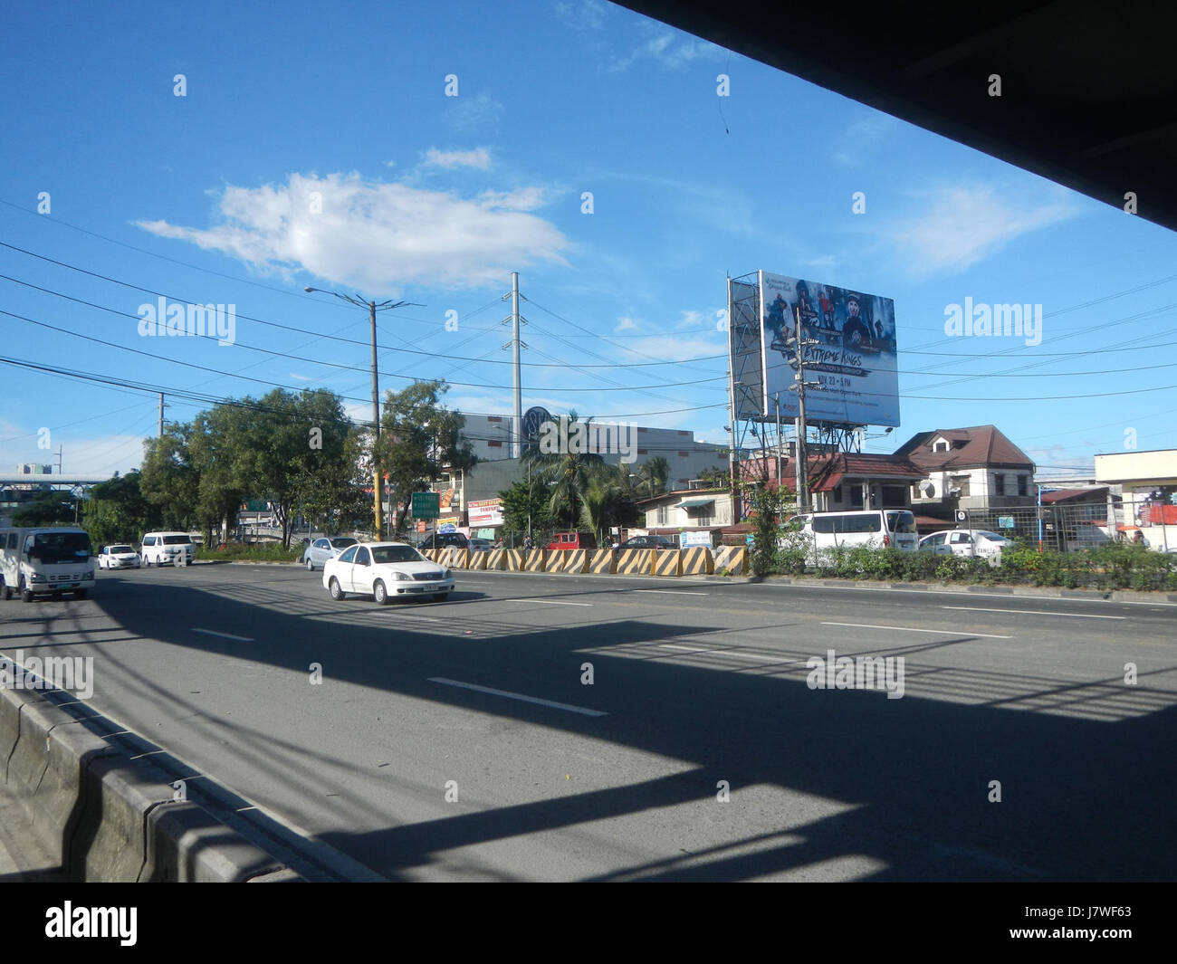A footbridge crossing over Marcos Highway in Pasig, near the Santolan ...