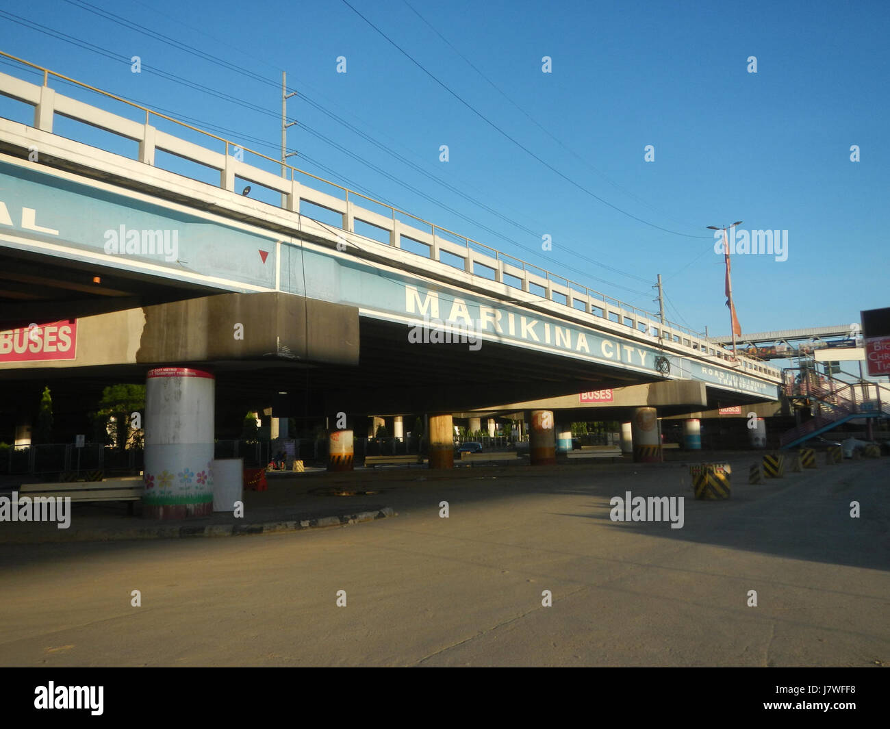 0989 SM City Marikina Flyover Marcos Bridge Highway River LRT Line 14 ...