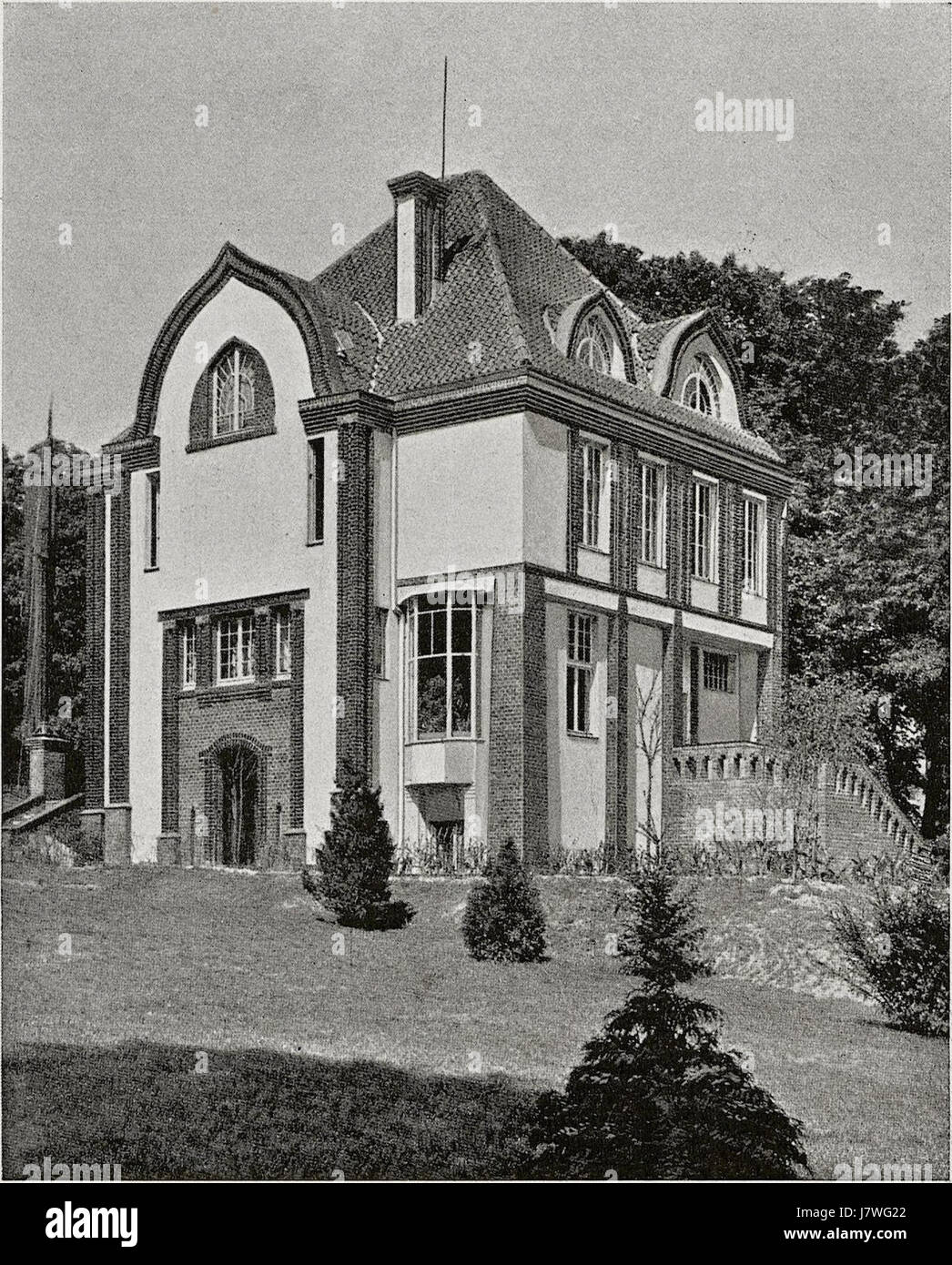 'Abb. 7. Haus Behrens in Darmstadt' is a representation of the famous ...