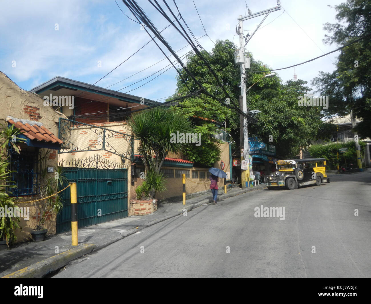 This location in Mandaluyong City, Metro Manila, includes the Barangays ...