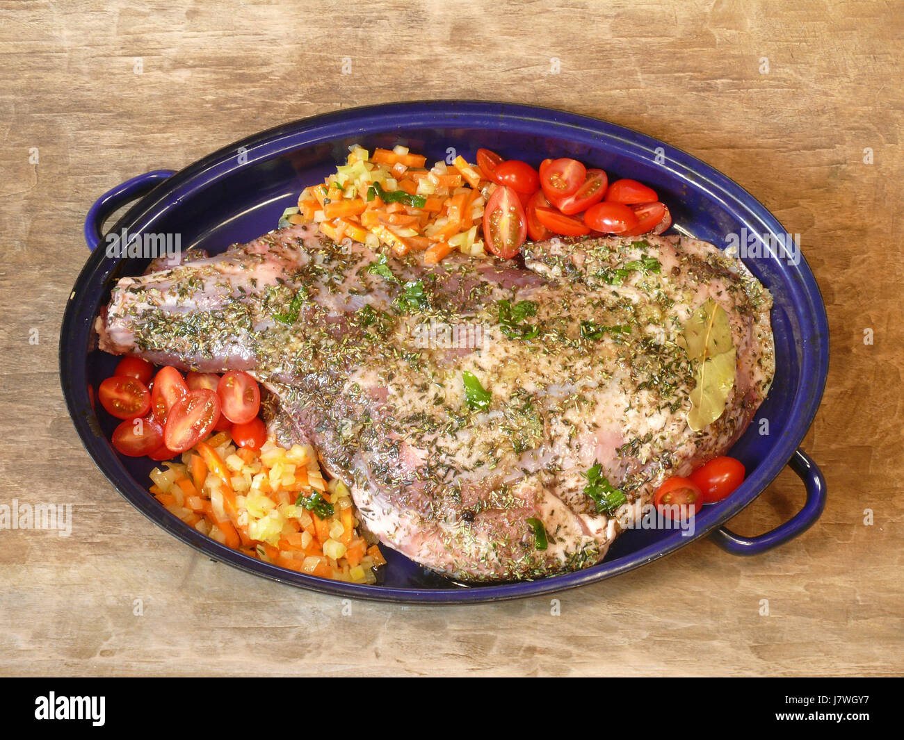 Wild boars roast hi-res stock photography and images - Alamy