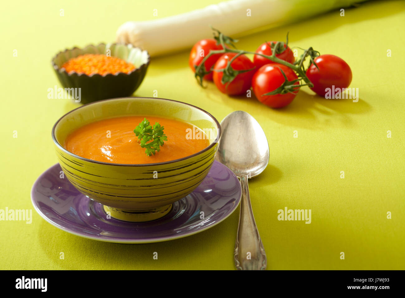lenses ruddiness red vegetable tomatoes tomatos ingredients lenses leek ...