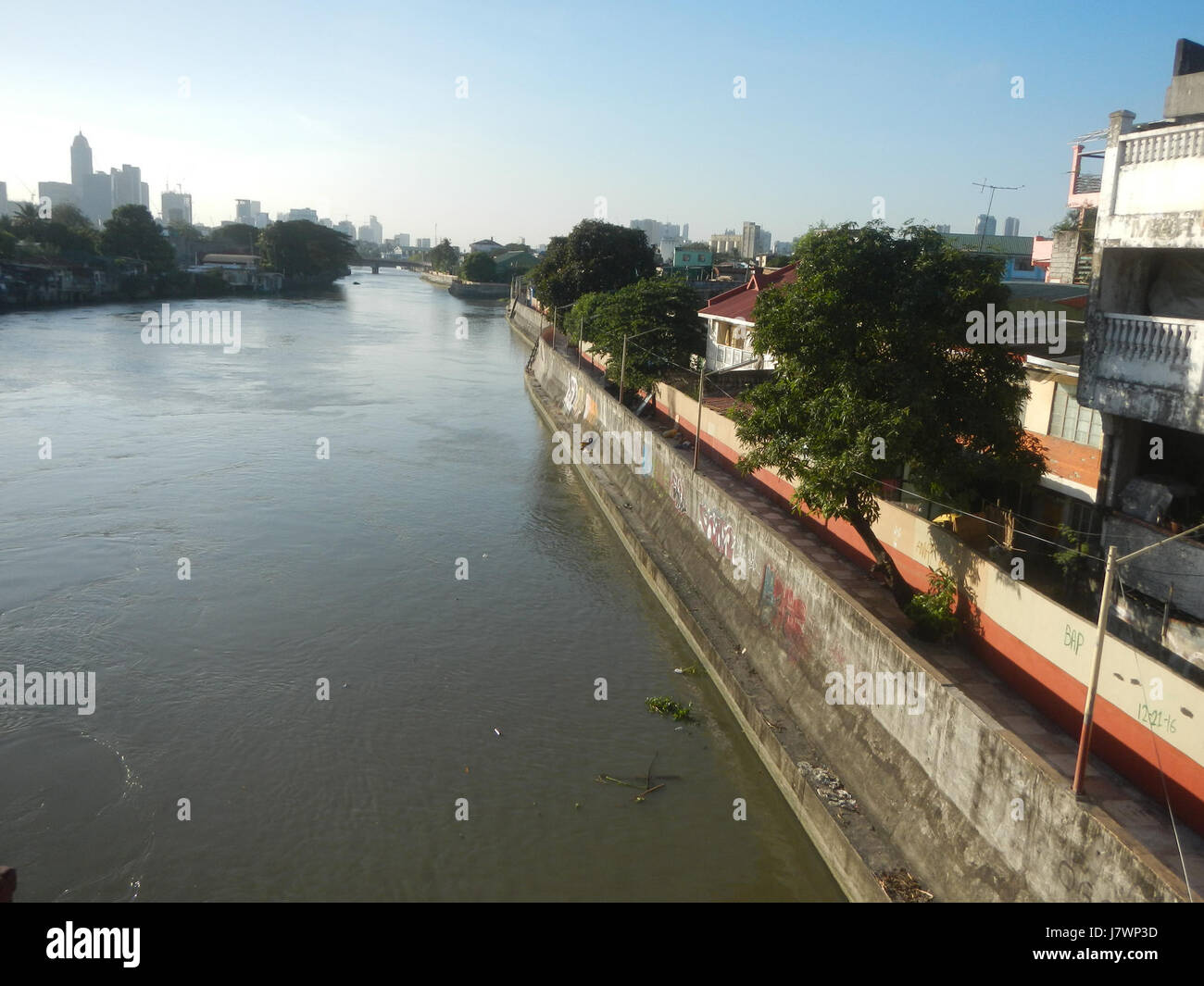 09933 San Joaquin Maynilad Pipelines Bambang Bridge Pasig City River 10 ...