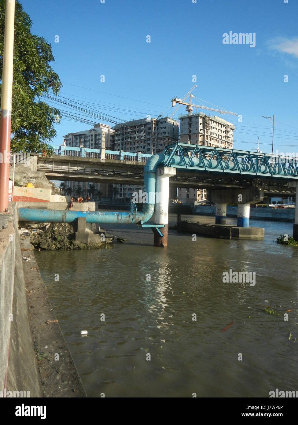 09963 San Joaquin Maynilad Pipelines Bambang Bridge Pasig City River 06 ...