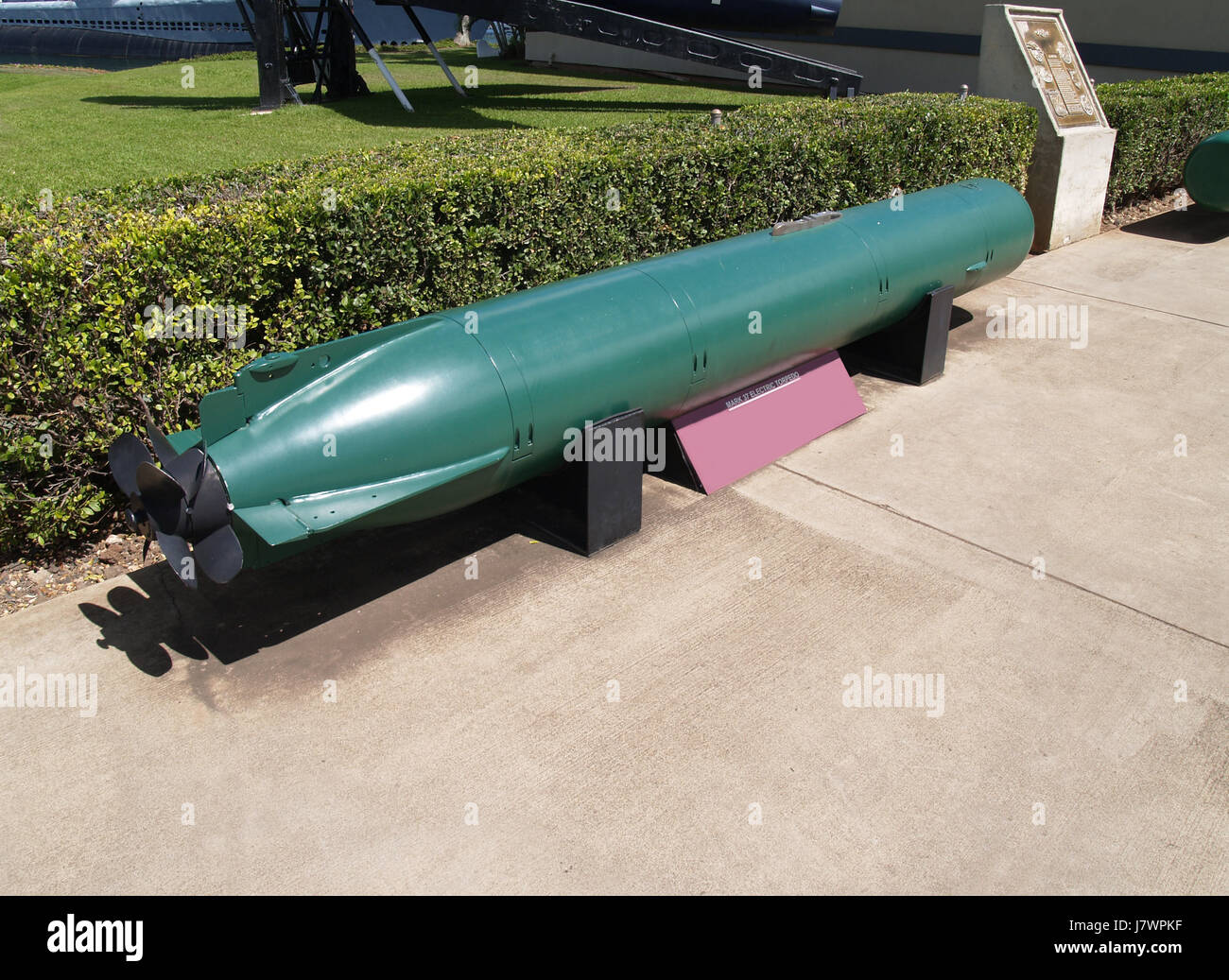 harbor museum ammunition pearl torpedo display hawaii park navy green ...