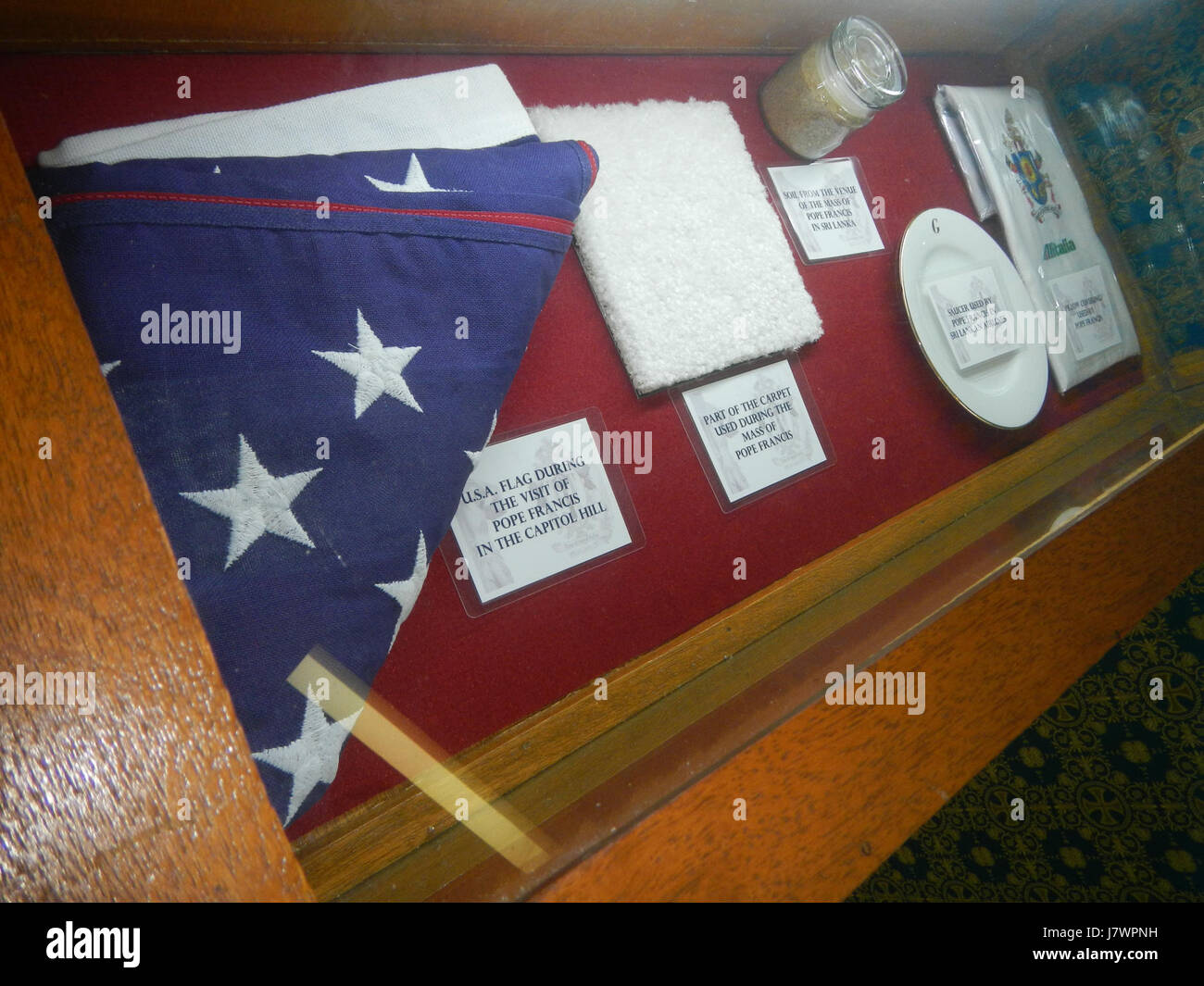 09969 Tu Es PETRUS Tour of Papal Relics Ivan Merz 2017 SM City Baliwag ...