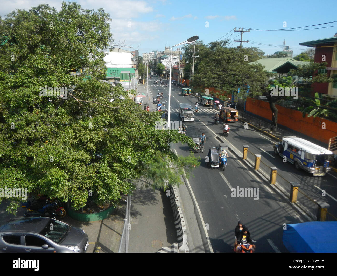 This pedestrian footbridge, located at Puregold Tayuman in Tondo ...
