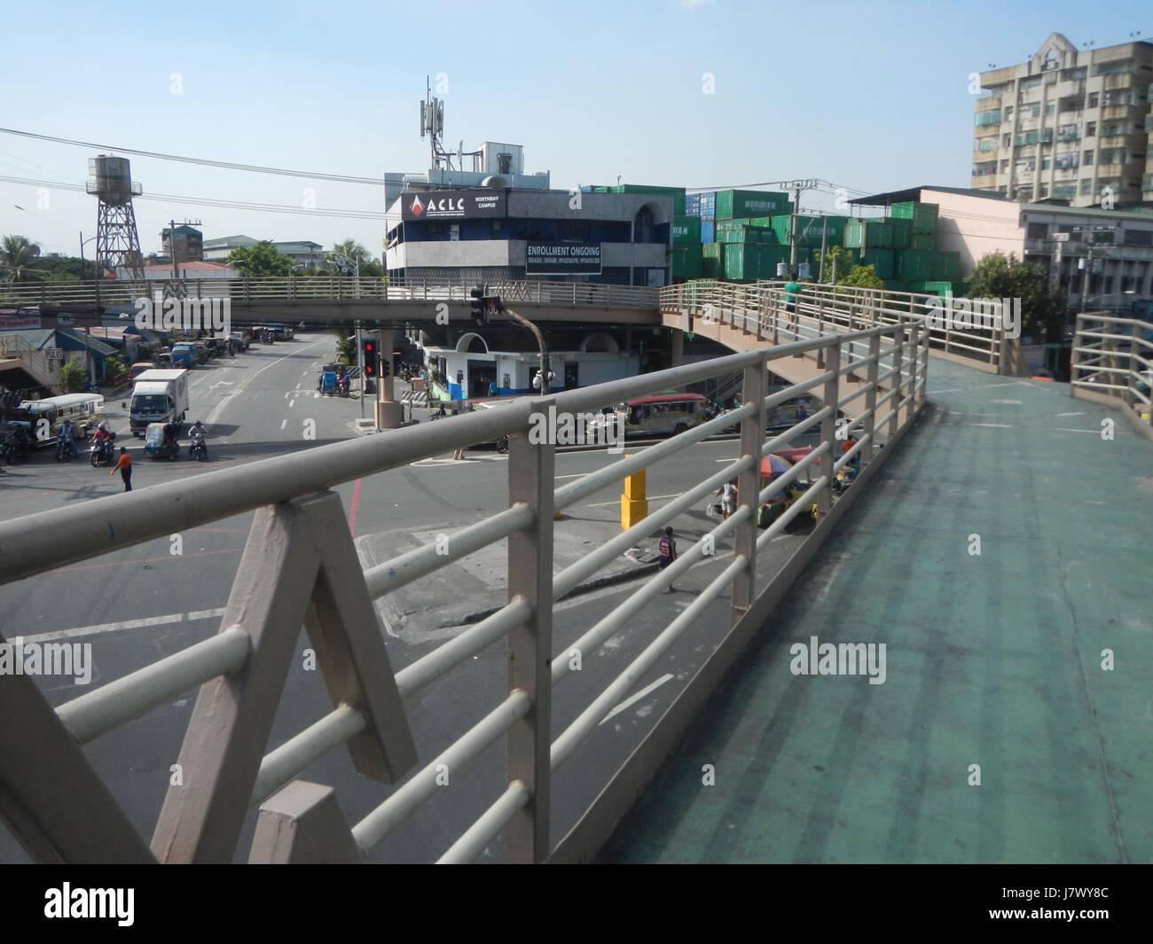 09903 Pedestrian footbridge Puregold Tayuman Juan Luna C 17 Capulong ...
