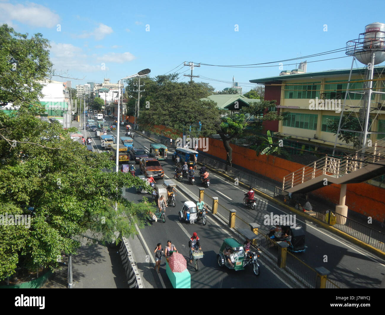 09943 Pedestrian footbridge Puregold Tayuman Juan Luna C 16 Capulong ...
