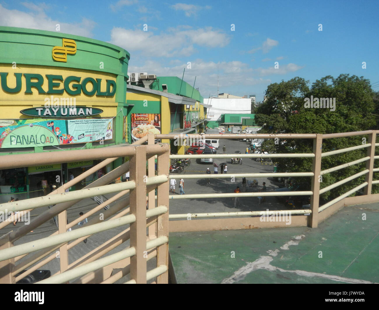 09943 Pedestrian footbridge Puregold Tayuman Juan Luna C 25 Capulong ...