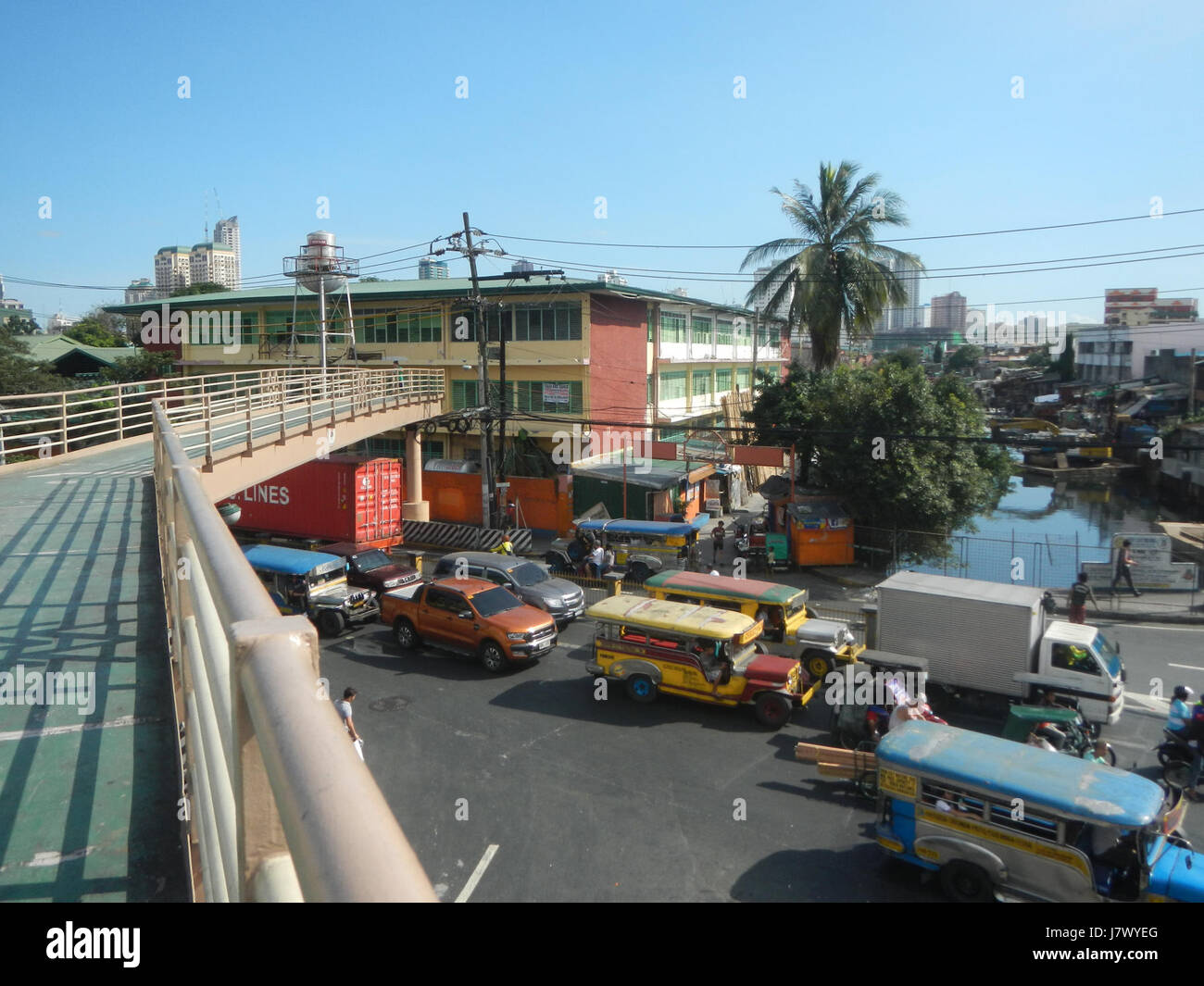 The pedestrian footbridge in Tondo, Manila, connects areas like ...