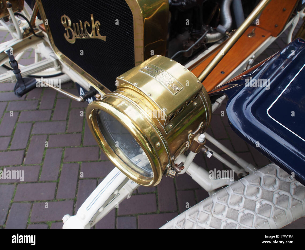 The 1910 Buick is an iconic early automobile, known for its ...