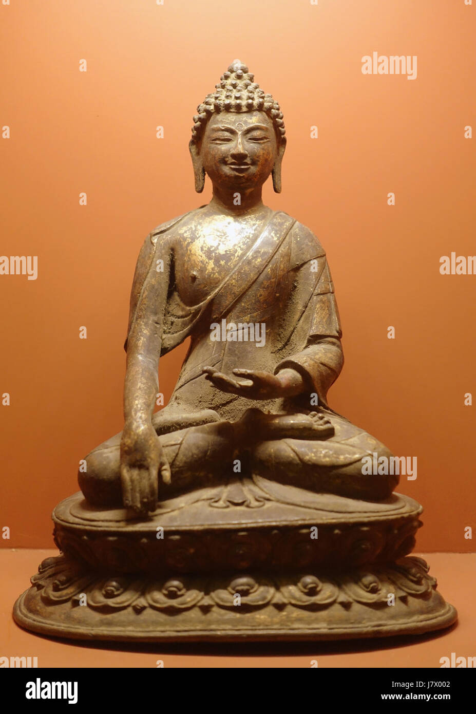 This gilded copper statue of Buddha, held in the Sichuan Provincial ...