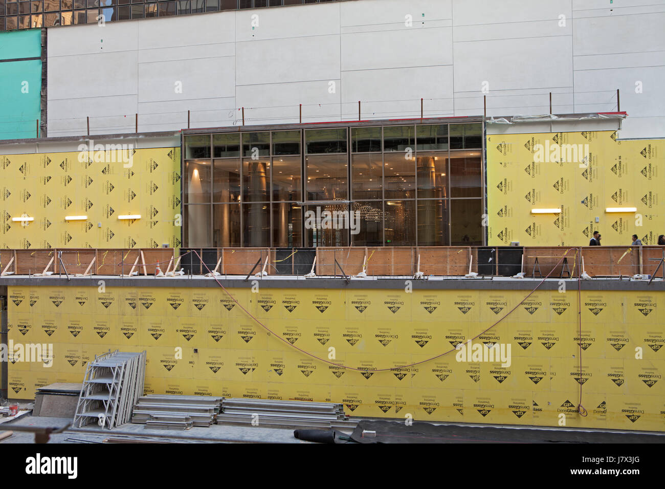Open store in construction site, downtown Los Angeles, CA Stock Photo ...