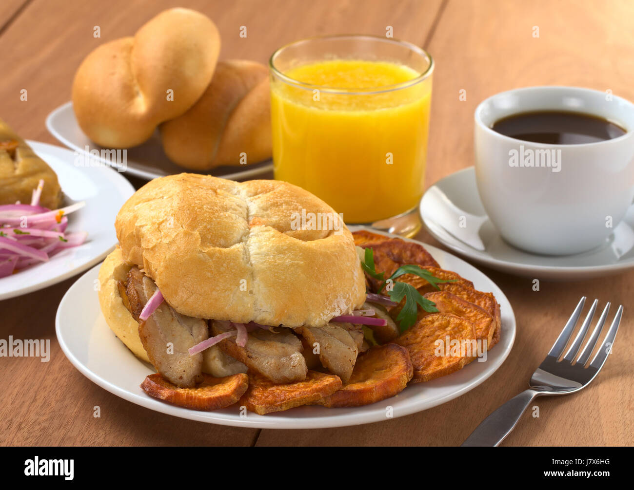 sandwich bun fried peruvian meat pork food breakfeast breakfast food ...