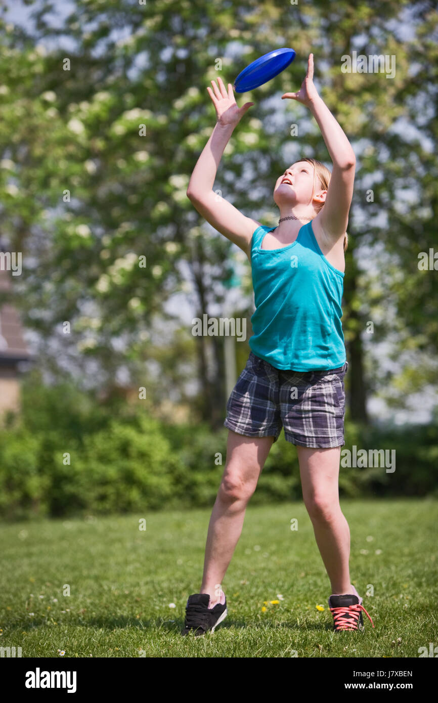Frisbee tournament girls hi-res stock photography and images - Alamy