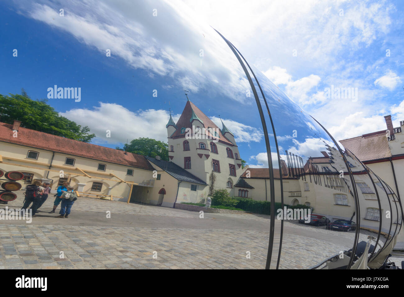Kaltenberg Castle, mirror effect at a beer truck, Geltendorf ...